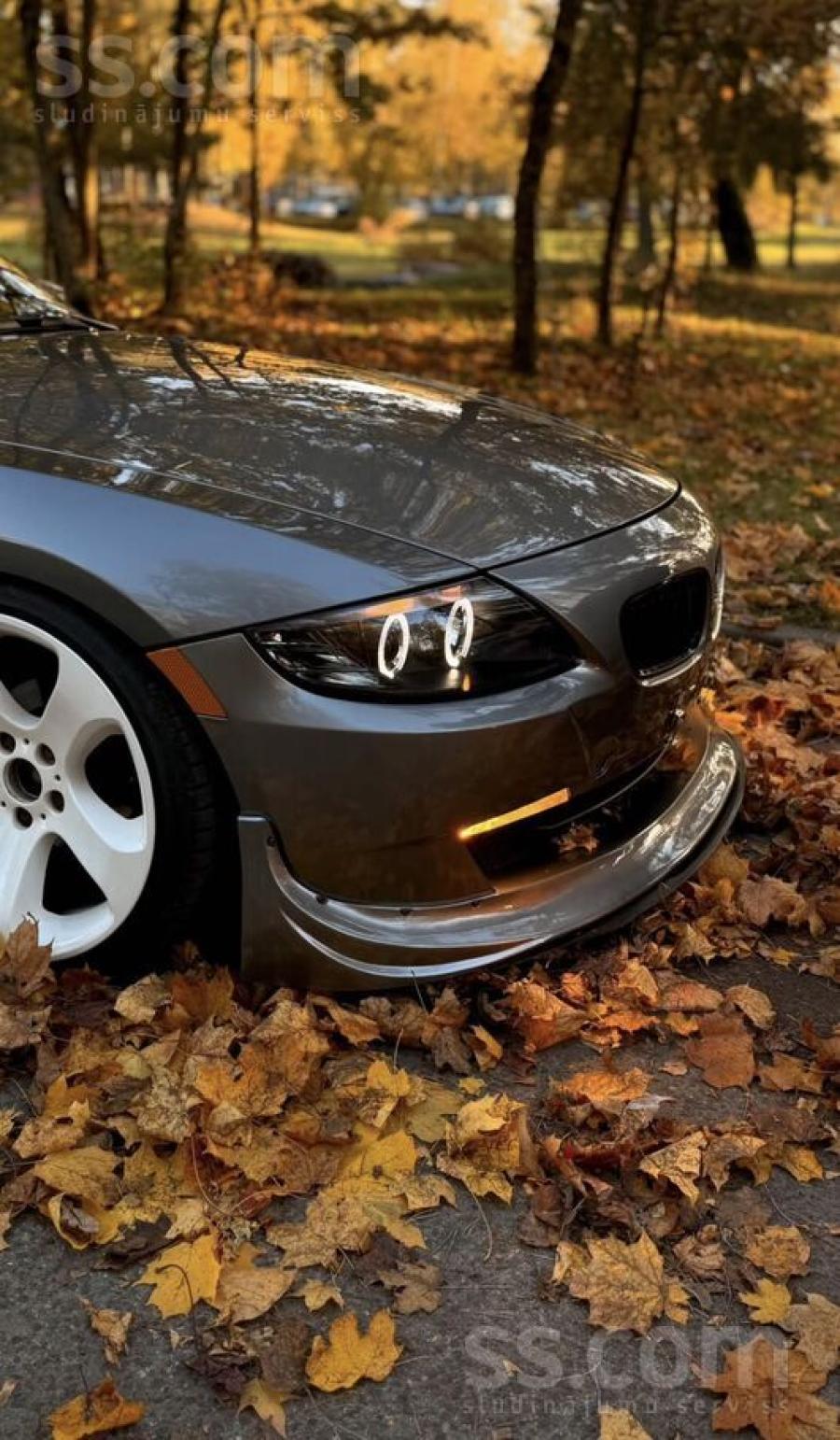 Grey BMW Z4 2003 in Riga, with an engine capacity of 2.50 L and mileage of 0 thousand km for 10500 €, photo 4 on AUTOMOTO.COM.LV