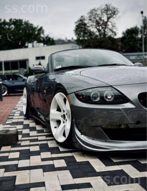 Grey BMW Z4 2003 in Riga, with an engine capacity of 2.50 L and mileage of 0 thousand km for 10500 €, photo 6 on AUTOMOTO.COM.LV
