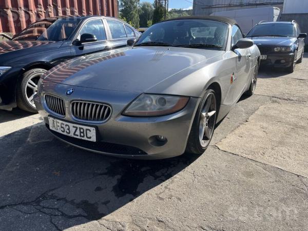 Pelēks BMW Z4 2003 Rīga, ar dzinēja tilpumu 3.00 L un nobraukumu 104 tūkst. km par 5000 €, foto 1 vietnē AUTOMOTO.COM.LV