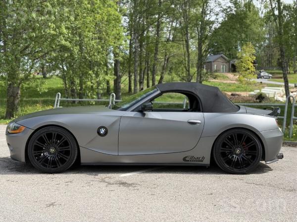 Pelēks BMW Z4 2003 Rīga, ar dzinēja tilpumu 2.50 L un nobraukumu 209 tūkst. km par 6750 €, foto 4 vietnē AUTOMOTO.COM.LV