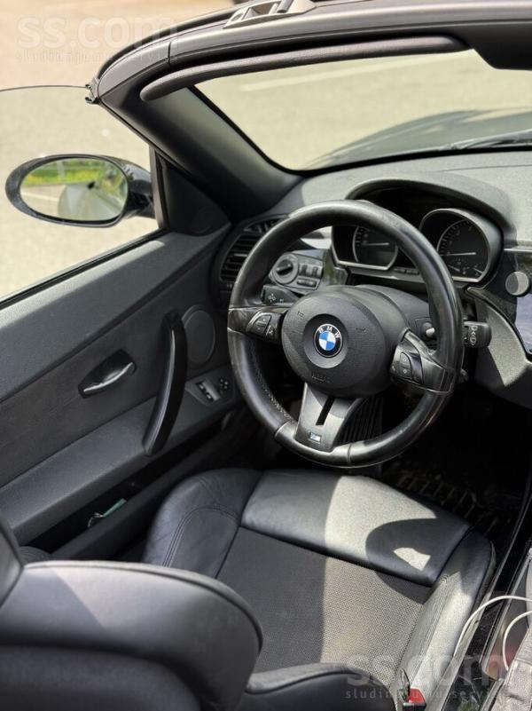 Pelēks BMW Z4 2003 Rīga, ar dzinēja tilpumu 2.50 L un nobraukumu 208 tūkst. km par 5850 €, foto 4 vietnē AUTOMOTO.COM.LV