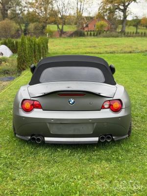 Grey BMW Z4 2003 in Riga, with an engine capacity of 2.50 L and mileage of 208 thousand km for 5000 €, photo 3 on AUTOMOTO.COM.LV