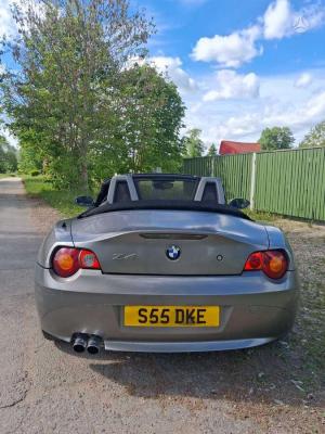 Pelēks BMW Z4 2005 Šauļi, ar dzinēja tilpumu 2.50 L un nobraukumu 142 tūkst. km par 2600 €, foto 11 vietnē AUTOMOTO.COM.LV