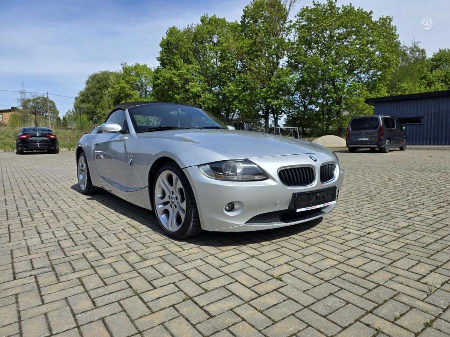 Pelēks BMW Z4 2005 Kauņa, ar dzinēja tilpumu 2.49 L un nobraukumu 220 tūkst. km par 7700 €, foto 4 vietnē AUTOMOTO.COM.LV