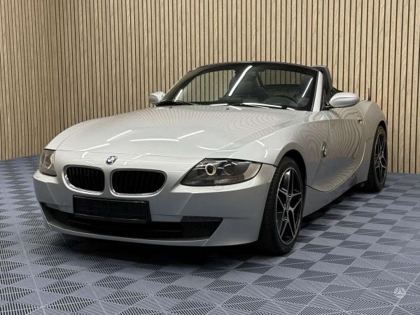 Pelēks BMW Z4 2007 Marijampole, ar dzinēja tilpumu 2.50 L un nobraukumu 210 tūkst. km par 7999 €, foto 5 vietnē AUTOMOTO.COM.LV