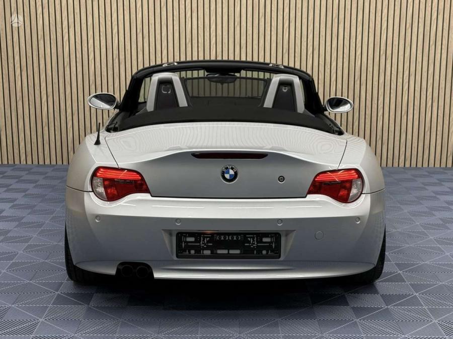 Pelēks BMW Z4 2007 Marijampole, ar dzinēja tilpumu 2.50 L un nobraukumu 210 tūkst. km par 7999 €, foto 8 vietnē AUTOMOTO.COM.LV