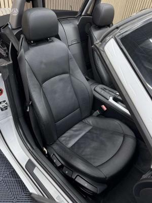 Pelēks BMW Z4 2007 Marijampole, ar dzinēja tilpumu 2.50 L un nobraukumu 210 tūkst. km par 7999 €, foto 18 vietnē AUTOMOTO.COM.LV