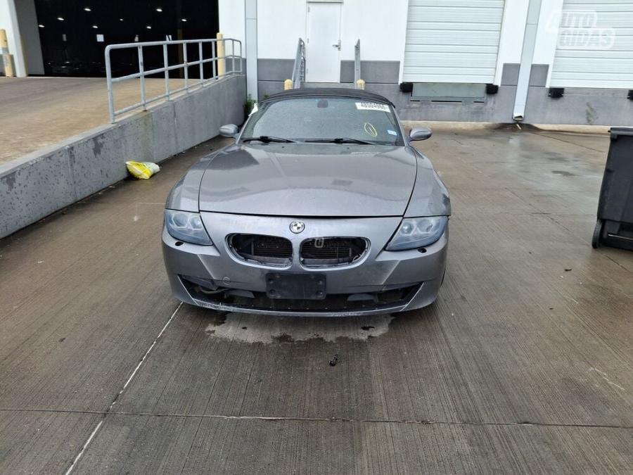 Grey BMW Z4 2008 in Klaipeda, with an engine capacity of 3.00 L and mileage of 240 thousand km for 5200 €, photo 6 on AUTOMOTO.COM.LV