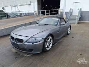 Grey BMW Z4 2008 in Klaipeda, with an engine capacity of 3.00 L and mileage of 240 thousand km for 5200 €, photo 14 on AUTOMOTO.COM.LV