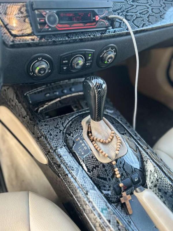 Pelēks BMW Z4 2008 Kretinga, ar dzinēja tilpumu 3.00 L un nobraukumu 260 tūkst. km par 11500 €, foto 8 vietnē AUTOMOTO.COM.LV