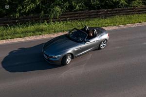 Pelēks BMW Z4 2011 Viļņa, ar dzinēja tilpumu 3.00 L un nobraukumu 72 tūkst. km par 15900 €, foto 9 vietnē AUTOMOTO.COM.LV
