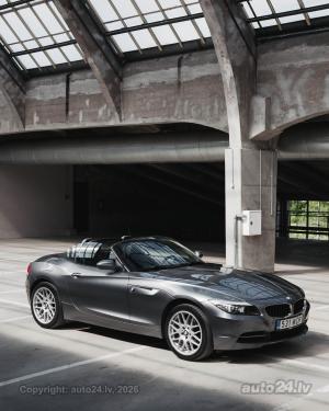 Pelēks BMW Z4 2011 Tallina, ar dzinēja tilpumu 2.50 L un nobraukumu 132 tūkst. km par 20000 €, foto 16 vietnē AUTOMOTO.COM.LV