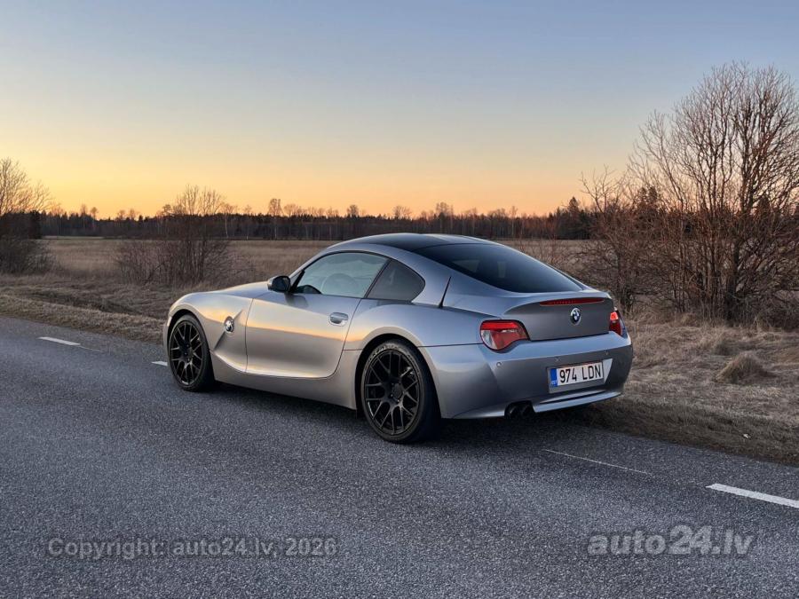 Grey BMW Z4 2006 in Tallinn, with an engine capacity of 3.00 L and mileage of 125 thousand km for 27000 €, photo 3 on AUTOMOTO.COM.LV
