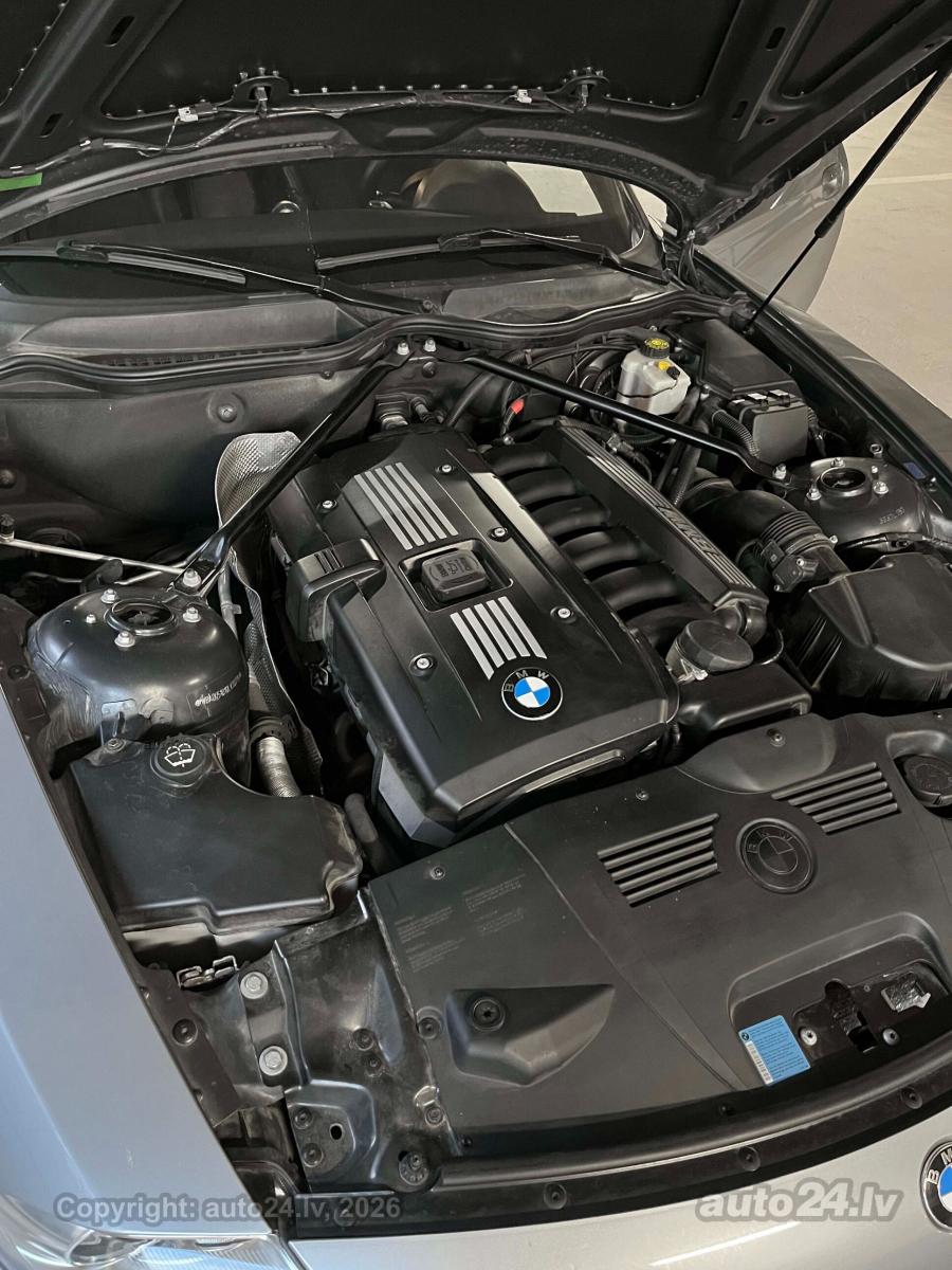 Grey BMW Z4 2006 in Tallinn, with an engine capacity of 3.00 L and mileage of 125 thousand km for 27000 €, photo 12 on AUTOMOTO.COM.LV
