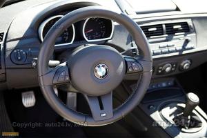 Melns BMW z4-m 2006 Tallina, ar dzinēja tilpumu 3.20 L un nobraukumu 72 tūkst. km par 35000 €, foto 13 vietnē AUTOMOTO.COM.LV