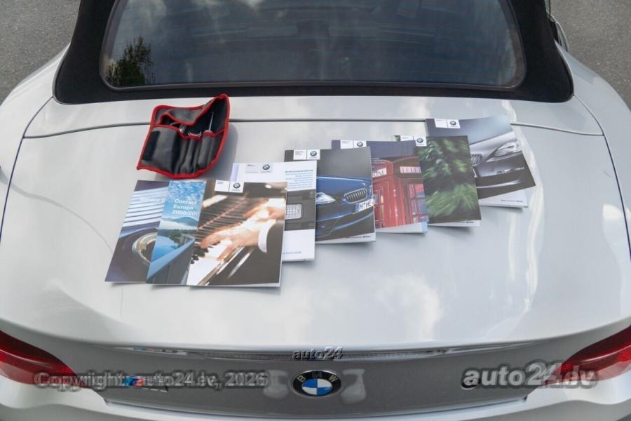 Pelēks BMW z4-m 2007 Tallina, ar dzinēja tilpumu 3.20 L un nobraukumu 0 tūkst. km par 37000 €, foto 18 vietnē AUTOMOTO.COM.LV