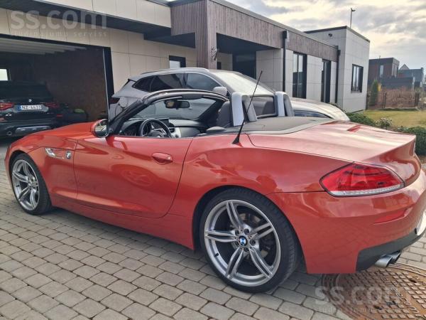 Oranžs BMW Z4 2014 Rīga, ar dzinēja tilpumu 2.00 L un nobraukumu 24 tūkst. km par 15200 €, foto 1 vietnē AUTOMOTO.COM.LV