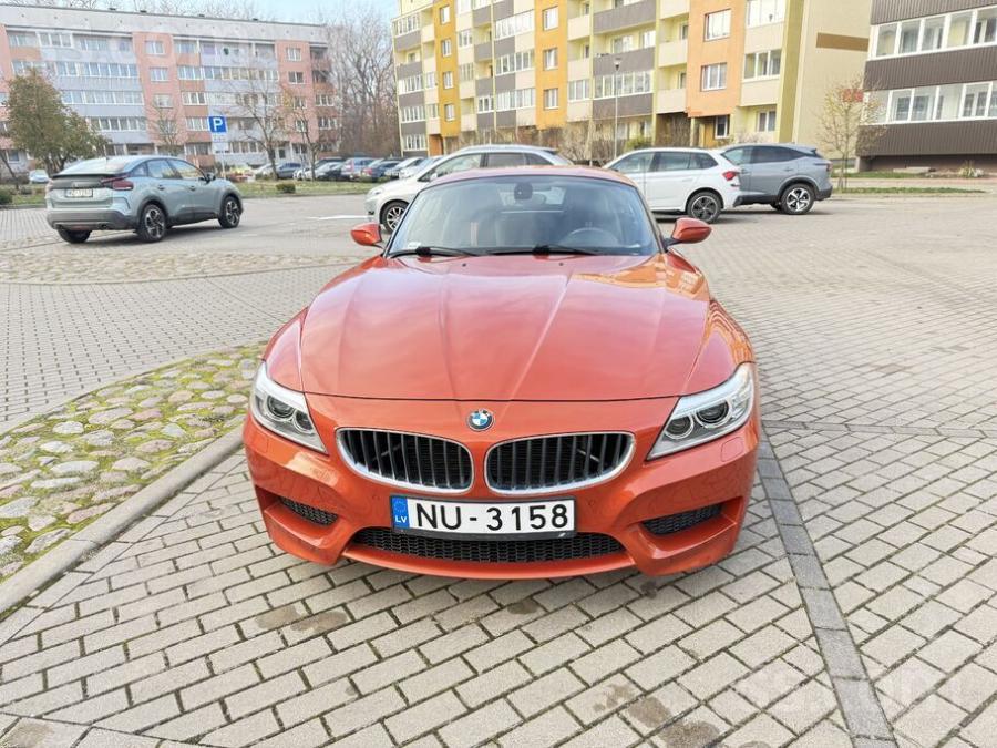 Oranžs BMW Z4 2014 Rīga, ar dzinēja tilpumu 2.00 L un nobraukumu 34 tūkst. km par 21700 €, foto 4 vietnē AUTOMOTO.COM.LV
