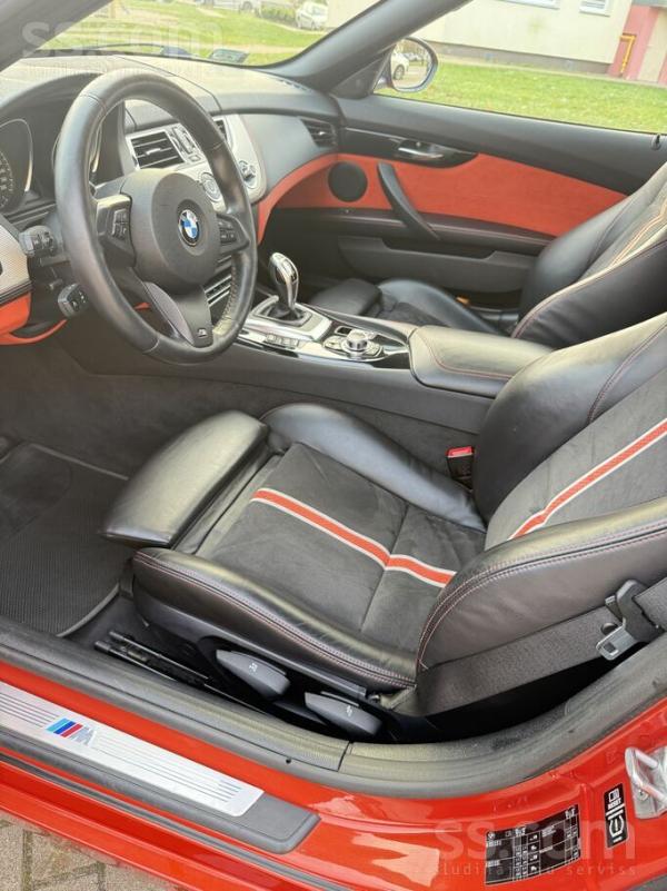 Oranžs BMW Z4 2014 Rīga, ar dzinēja tilpumu 2.00 L un nobraukumu 34 tūkst. km par 21700 €, foto 9 vietnē AUTOMOTO.COM.LV