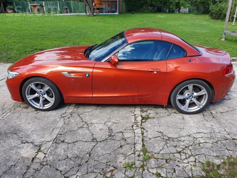 Orange BMW Z4 2015 in Riga, with an engine capacity of 2.00 L and mileage of 84 thousand km for 25000 €, photo 2 on AUTOMOTO.COM.LV