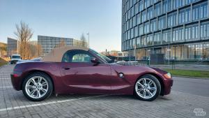 Sarkans BMW Z4 2003 Viļņa, ar dzinēja tilpumu 3.00 L un nobraukumu 126 tūkst. km par 9500 €, foto 13 vietnē AUTOMOTO.COM.LV