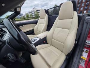 Red BMW Z4 2015 in Vilnius, with an engine capacity of 2.00 L and mileage of 111 thousand km for 14300 €, photo 15 on AUTOMOTO.COM.LV