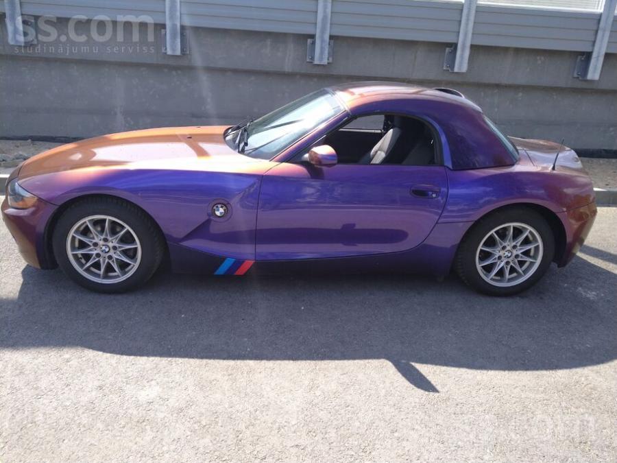 Violets BMW Z4 2004 Rīga, ar dzinēja tilpumu 2.20 L un nobraukumu 48 tūkst. km par 10500 €, foto 6 vietnē AUTOMOTO.COM.LV
