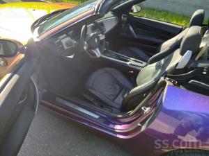 Violets BMW Z4 2004 Rīga, ar dzinēja tilpumu 2.20 L un nobraukumu 48 tūkst. km par 10500 €, foto 21 vietnē AUTOMOTO.COM.LV