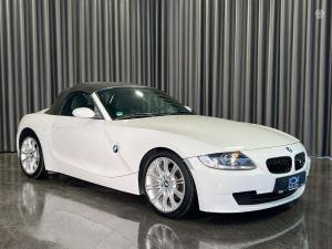 White BMW Z4 2007 in Marijampole, with an engine capacity of 2.50 L and mileage of 165 thousand km for 9950 €, photo 3 on AUTOMOTO.COM.LV