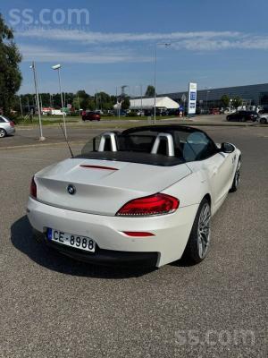 Balts BMW Z4 2016 Rīga, ar dzinēja tilpumu 2.00 L un nobraukumu 113 tūkst. km par 23100 €, foto 3 vietnē AUTOMOTO.COM.LV