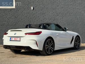 White BMW Z4 2020 in Daugavpils, with an engine capacity of 2.00 L and mileage of 103 thousand km for 28900 €, photo 7 on AUTOMOTO.COM.LV