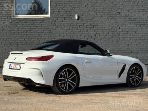 White BMW Z4 2020 in Daugavpils, with an engine capacity of 2.00 L and mileage of 103 thousand km for 28900 €, photo 8 on AUTOMOTO.COM.LV
