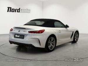 White BMW Z4 2023 in Tallinn, with an engine capacity of 2.00 L and mileage of 44 thousand km for 35900 €, photo 3 on AUTOMOTO.COM.LV