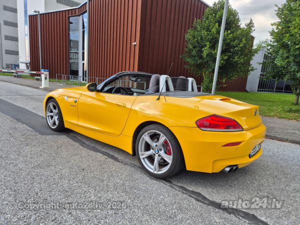Yellow BMW Z4 2014 in Tartu, with an engine capacity of 2.00 L and mileage of 142 thousand km for 18990 €, photo 2 on AUTOMOTO.COM.LV