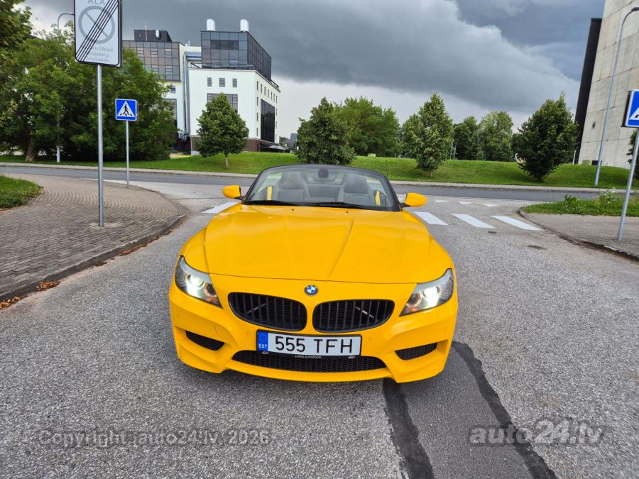Yellow BMW Z4 2014 in Tartu, with an engine capacity of 2.00 L and mileage of 142 thousand km for 18990 €, photo 9 on AUTOMOTO.COM.LV