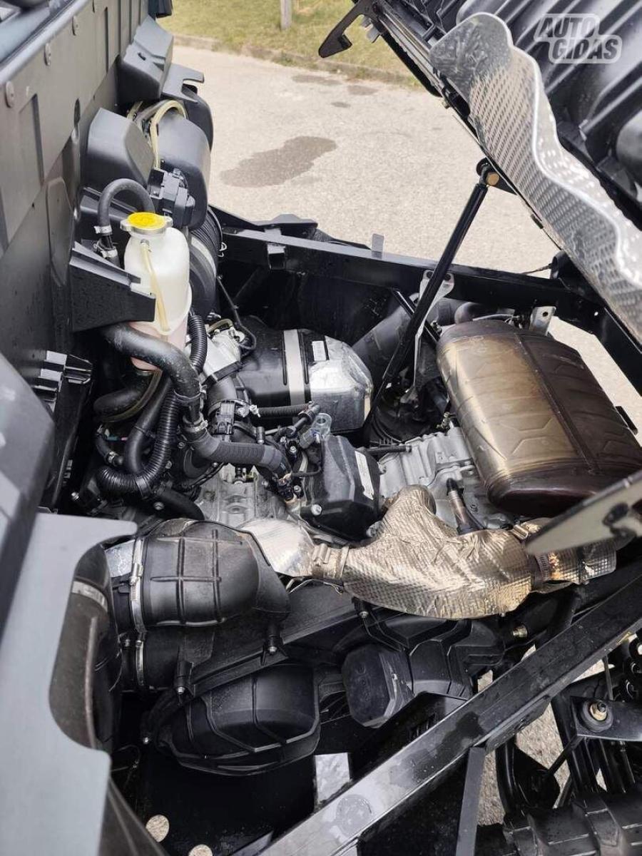 Black Bombardier Traxter 2023 in Utena, with an engine capacity of 1.00 L and mileage of 120 thousand km for 15300 €, photo 9 on AUTOMOTO.COM.LV