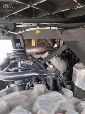 Black Bombardier Traxter 2023 in Utena, with an engine capacity of 1.00 L and mileage of 120 thousand km for 15300 €, photo 18 on AUTOMOTO.COM.LV