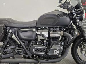Melns Brixton Cromwell 1200 2023 Panevēža, ar dzinēja tilpumu 1.20 L un nobraukumu 23 tūkst. km par 5999 €, foto 12 vietnē AUTOMOTO.COM.LV