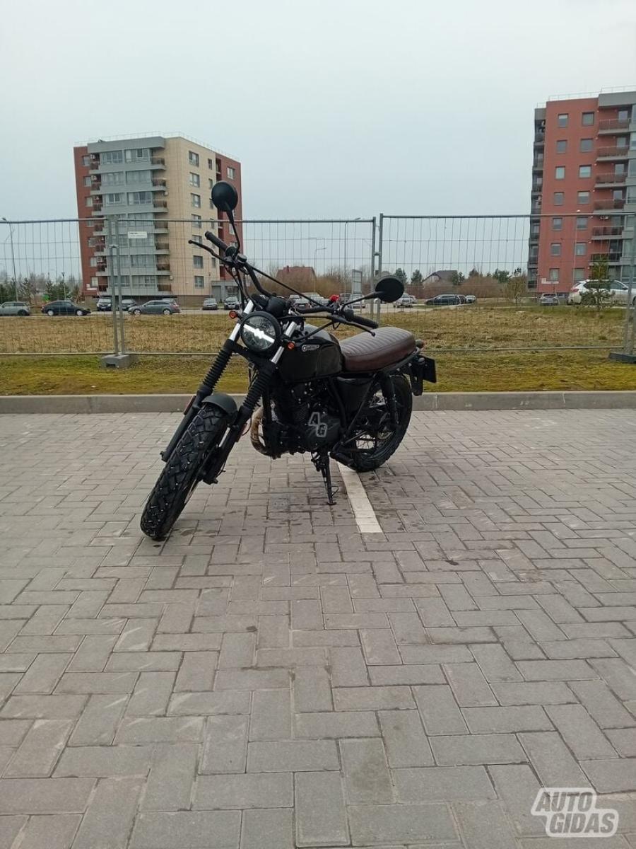 Melns Brixton Cromwell 125 2022 Gargždai, ar dzinēja tilpumu 0.13 L un nobraukumu 7 tūkst. km par 1850 €, foto 1 vietnē AUTOMOTO.COM.LV