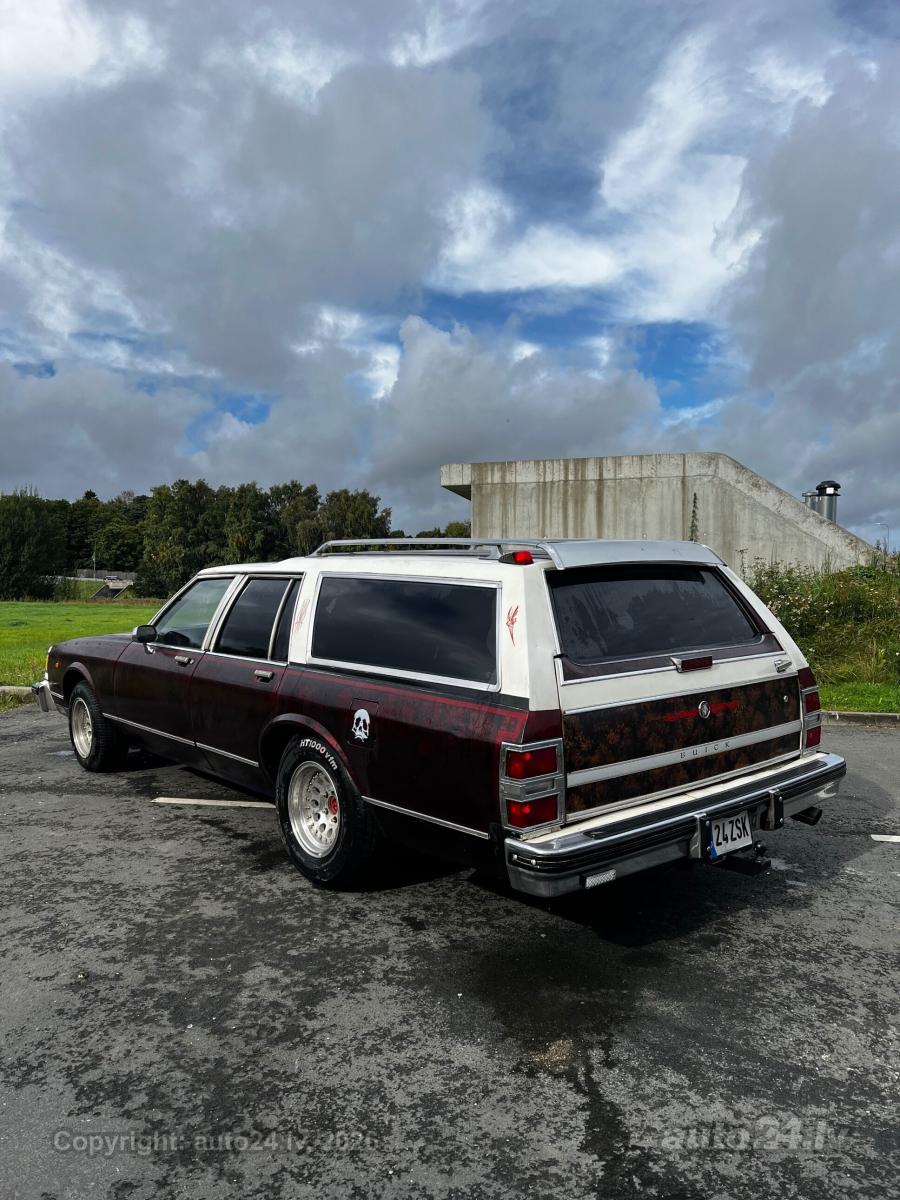 Balts Buick Electra 1986 Tallina, ar dzinēja tilpumu 5.00 L un nobraukumu 92 tūkst. km par 4699 €, foto 4 vietnē AUTOMOTO.COM.LV