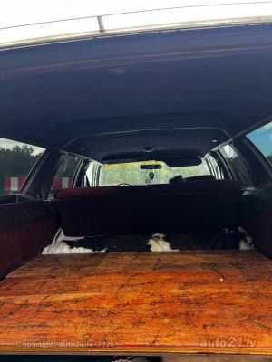 Balts Buick Electra 1986 Tallina, ar dzinēja tilpumu 5.00 L un nobraukumu 92 tūkst. km par 4699 €, foto 11 vietnē AUTOMOTO.COM.LV