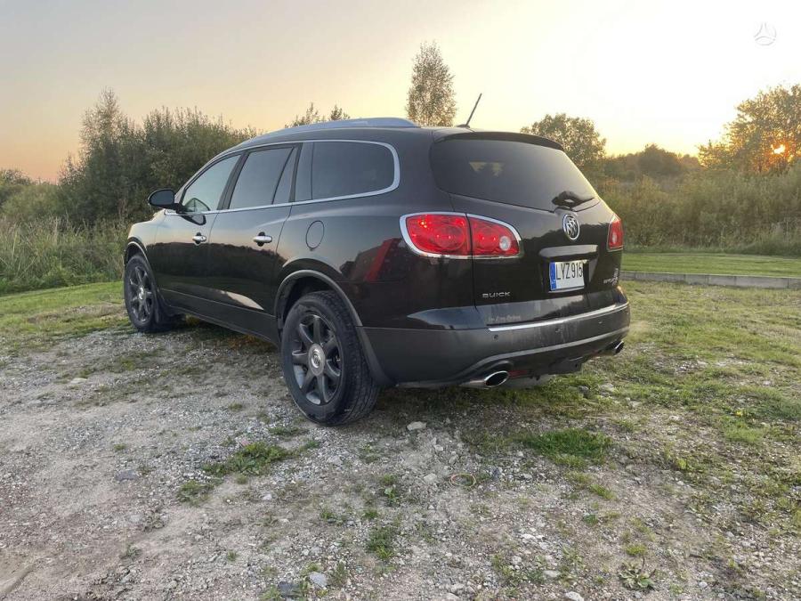 Melns Buick Enclave 2008 Telšiai, ar dzinēja tilpumu 3.60 L un nobraukumu 319 tūkst. km par 6000 €, foto 4 vietnē AUTOMOTO.COM.LV
