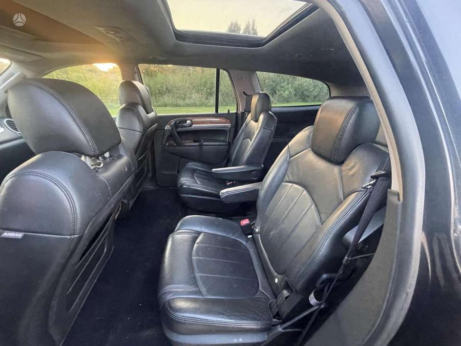 Melns Buick Enclave 2008 Telšiai, ar dzinēja tilpumu 3.60 L un nobraukumu 319 tūkst. km par 6000 €, foto 14 vietnē AUTOMOTO.COM.LV