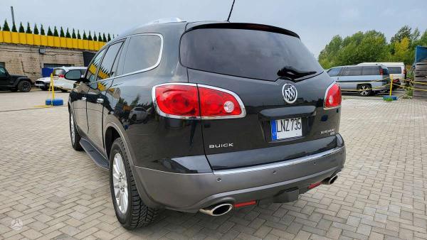Black Buick Enclave 2010 in Siauliai, with an engine capacity of 3.56 L and mileage of 180 thousand km for 8500 €, photo 7 on AUTOMOTO.COM.LV