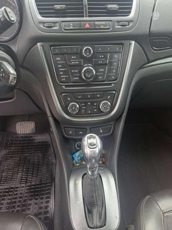 Black Buick Encore 2014 in Kaunas, with an engine capacity of 1.36 L and mileage of 210 thousand km for 5650 €, photo 8 on AUTOMOTO.COM.LV