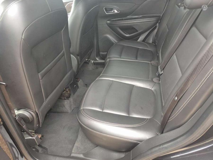 Black Buick Encore 2014 in Kaunas, with an engine capacity of 1.36 L and mileage of 210 thousand km for 5650 €, photo 12 on AUTOMOTO.COM.LV