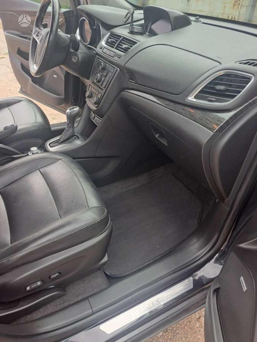 Black Buick Encore 2014 in Kaunas, with an engine capacity of 1.36 L and mileage of 210 thousand km for 5650 €, photo 16 on AUTOMOTO.COM.LV