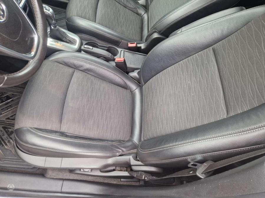 Melns Buick Encore 2016 Klaipėda, ar dzinēja tilpumu 1.36 L un nobraukumu 178 tūkst. km par 6988 €, foto 12 vietnē AUTOMOTO.COM.LV