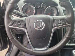 Melns Buick Encore 2016 Klaipėda, ar dzinēja tilpumu 1.36 L un nobraukumu 178 tūkst. km par 6988 €, foto 14 vietnē AUTOMOTO.COM.LV