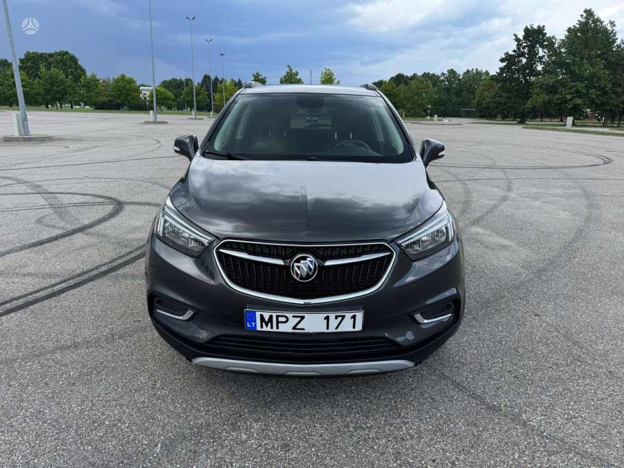 Melns Buick Encore 2018 Kauņa, ar dzinēja tilpumu 1.36 L un nobraukumu 108 tūkst. km par 9850 €, foto 4 vietnē AUTOMOTO.COM.LV